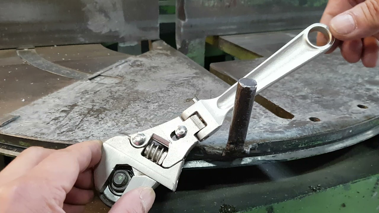접이식 각도 조절 다기능 몽키 스패너 / Multi Spanner - YouTube