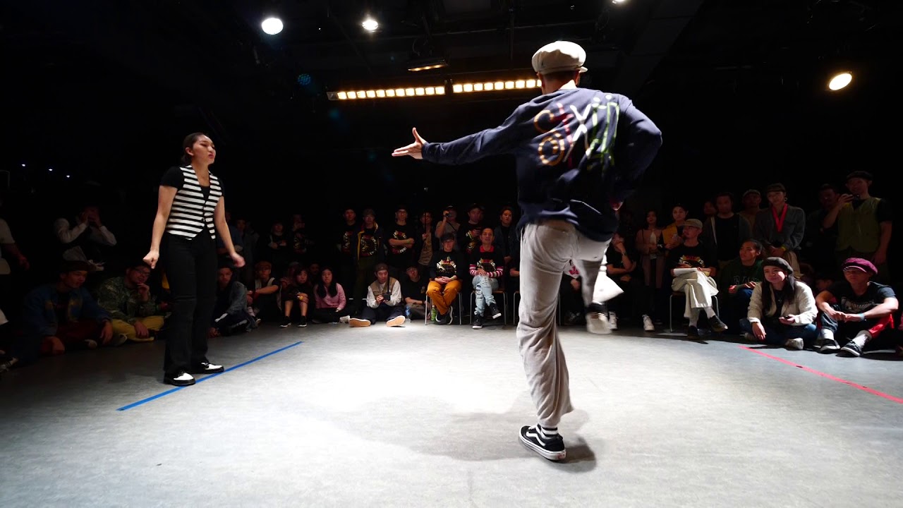 ROYKEN vs Hiroko boogie BEST16 LOCK CITY WORLD FINAL 2018 - YouTube