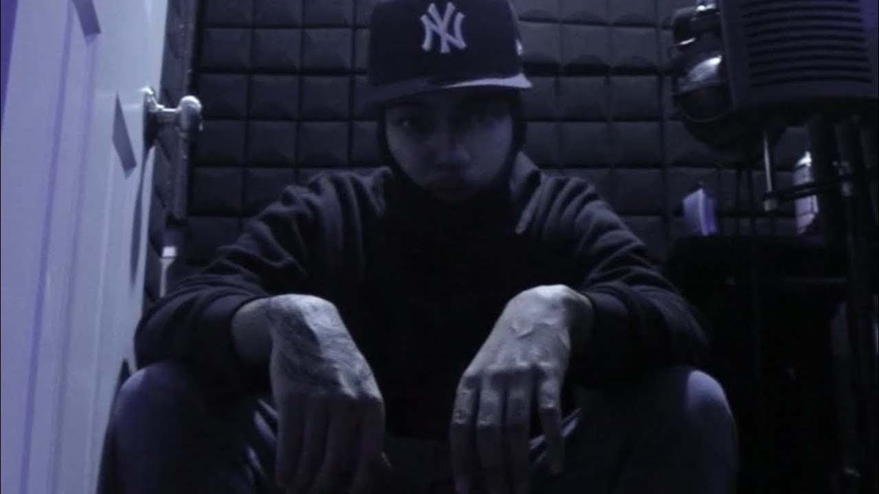 Kk.DaDemon- “Brothas” (Official Mic Performance) - YouTube