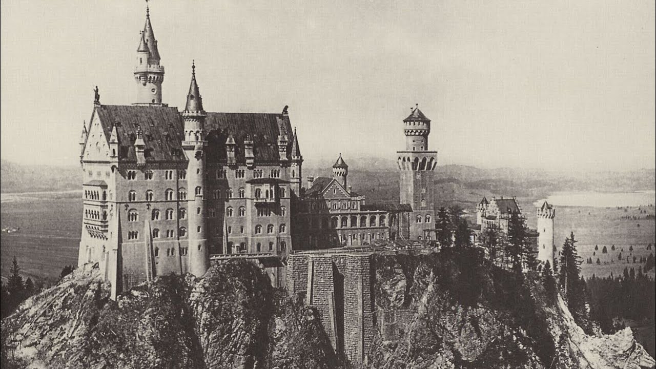 Neuschwanstein Castle, Old World Bavaria Masterpiece, Ludwig II, Wagner ...