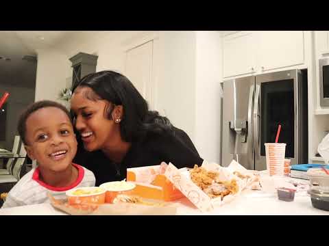 POPEYES MUKBANG | PLAYING SMASH OR PASS WITH MY 4 YEAR OLD!!