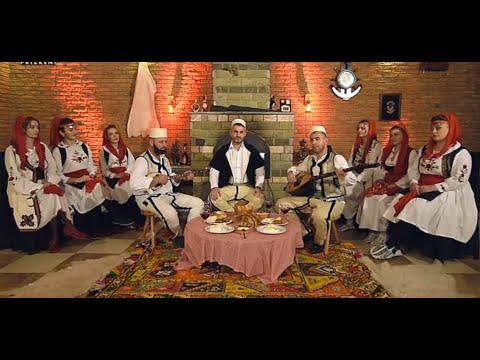 Mendim Elezkurtaj -  Djemtë e Lumës