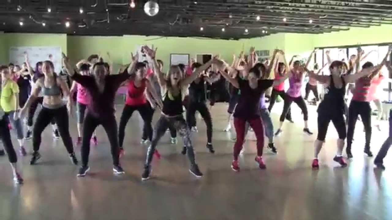 Zumba - Melissa @ Moore Dancing - YouTube