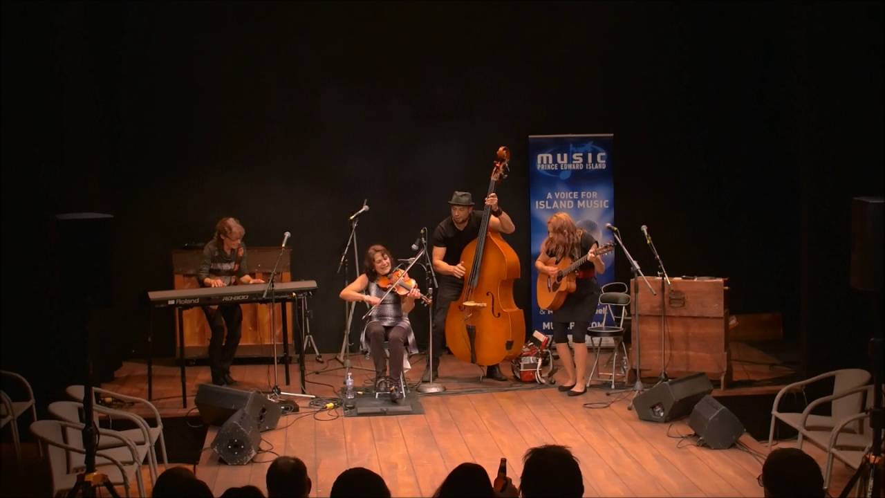 Gadelle Pour lui seul - YouTube