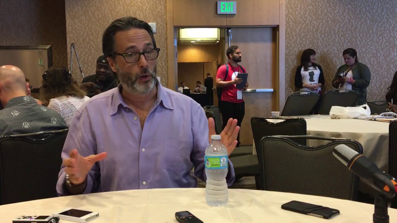 Jason Rothenberg (Creator of "The 100") Interview: SDCC 2017 - YouTube