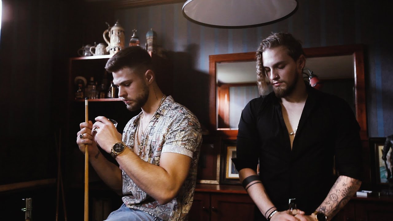 pola - PABLO (Official Music Video) - YouTube