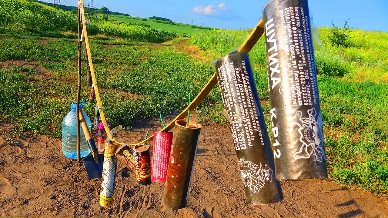 BIG XXL FIRECRACKERS STARTED AT THE SAME TIME - YouTube