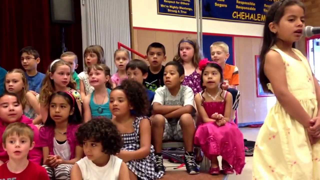 Chehalem Elementary First Grade Americana Choir - YouTube