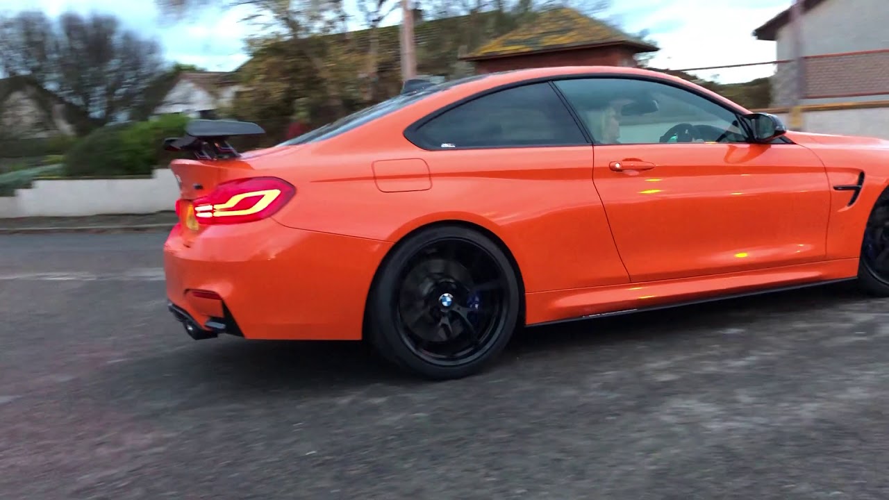 BMW F82 M4 Floating Hub Caps - YouTube