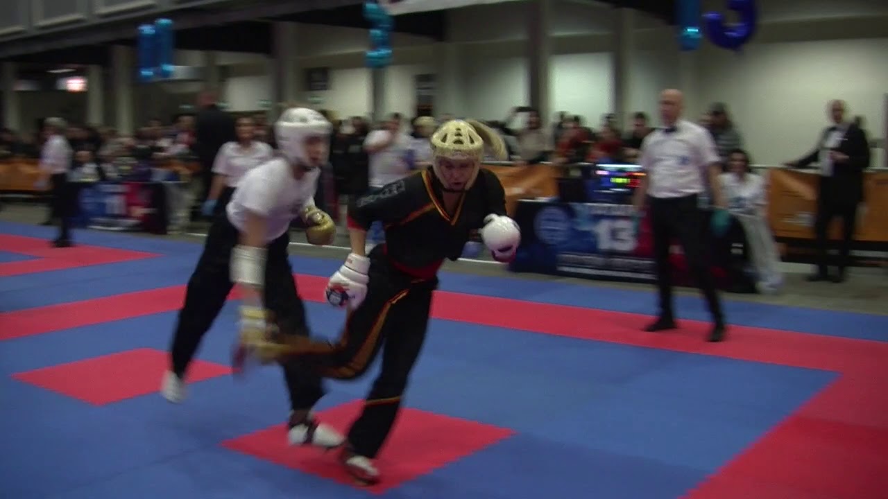 Elizabeth Rouillard v Carolin Sumski Irish Open 2020 - YouTube