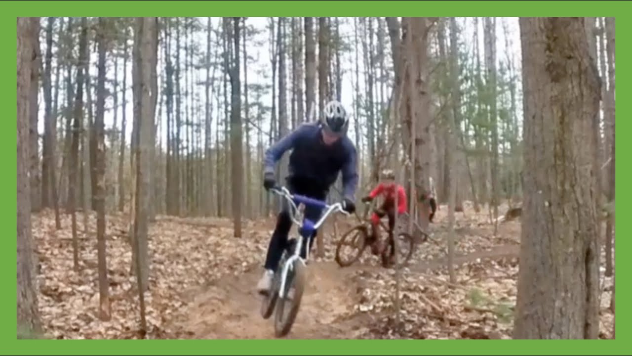 Finishing Backyard MTB Trails! - YouTube