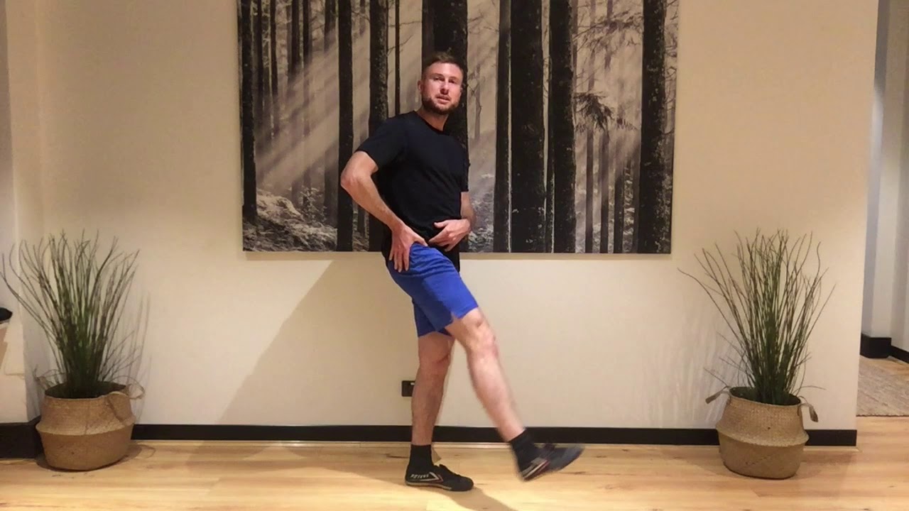 Hip abduction isometric holds - YouTube