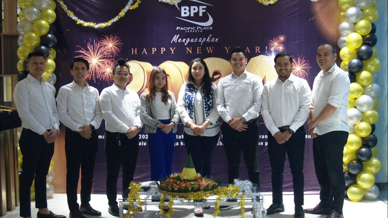 PT. BESTPROFIT fUTURES MNGUCAPKAN SELAMAT TAHUN BARU 2024 #BPF #bpfpp #pacifplace - YouTube