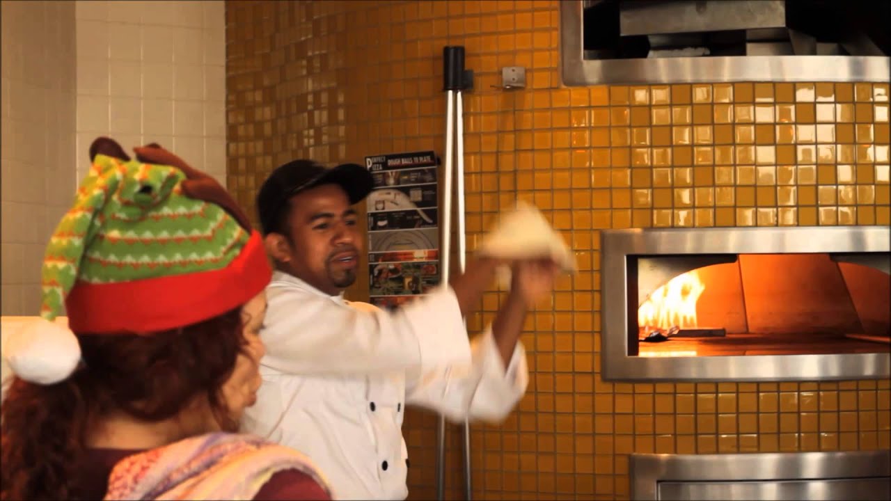 "Santas Pizza Kitchen - A Holiday Party" Xmas 2014 Video - YouTube