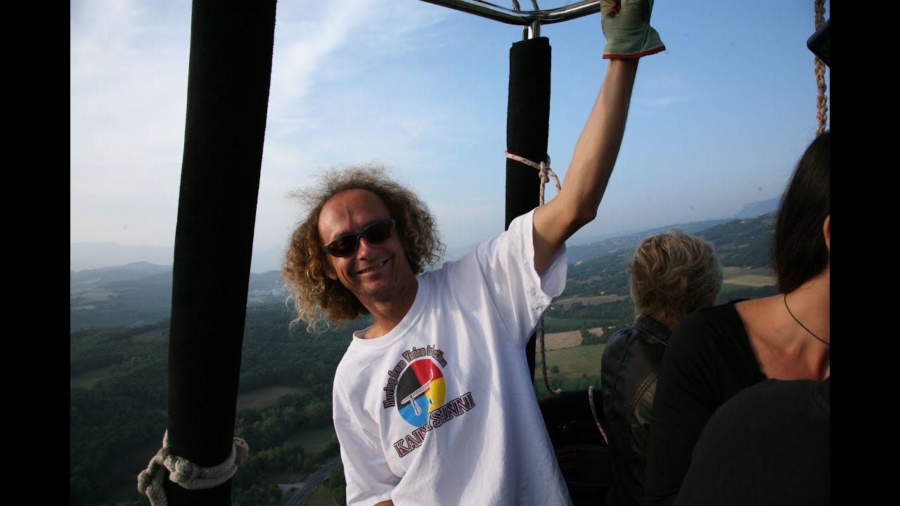 Vol Montgolfière avec le pilote Oscar BENOIT - YouTube