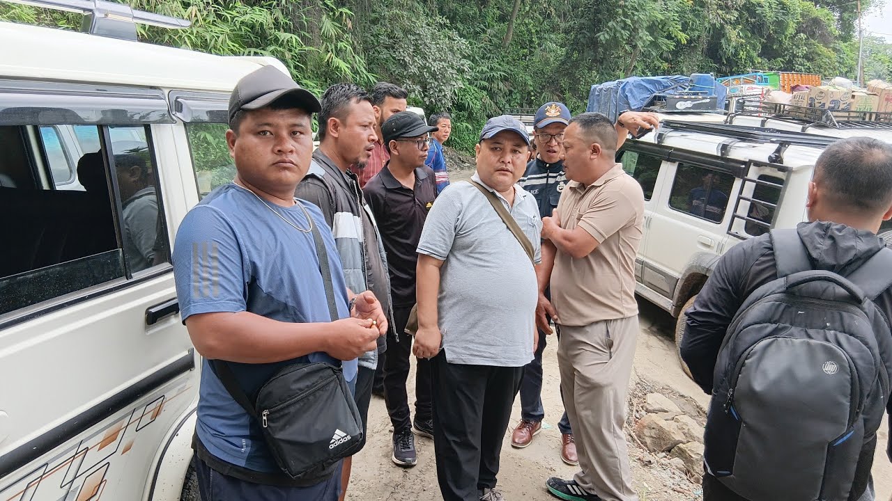 Kolasib DC in, khamrang to Kolasib kawngpui chhia vang a Harsatna awm mek, a hmun ah an tlawh ...