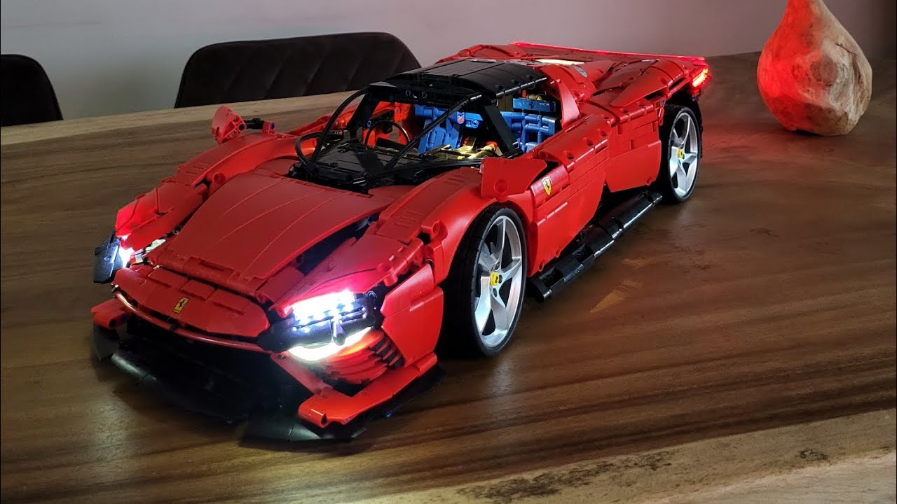 LEGO Technic - Ferrari Daytona SP3 - 42143 - Motorize Driving and ...