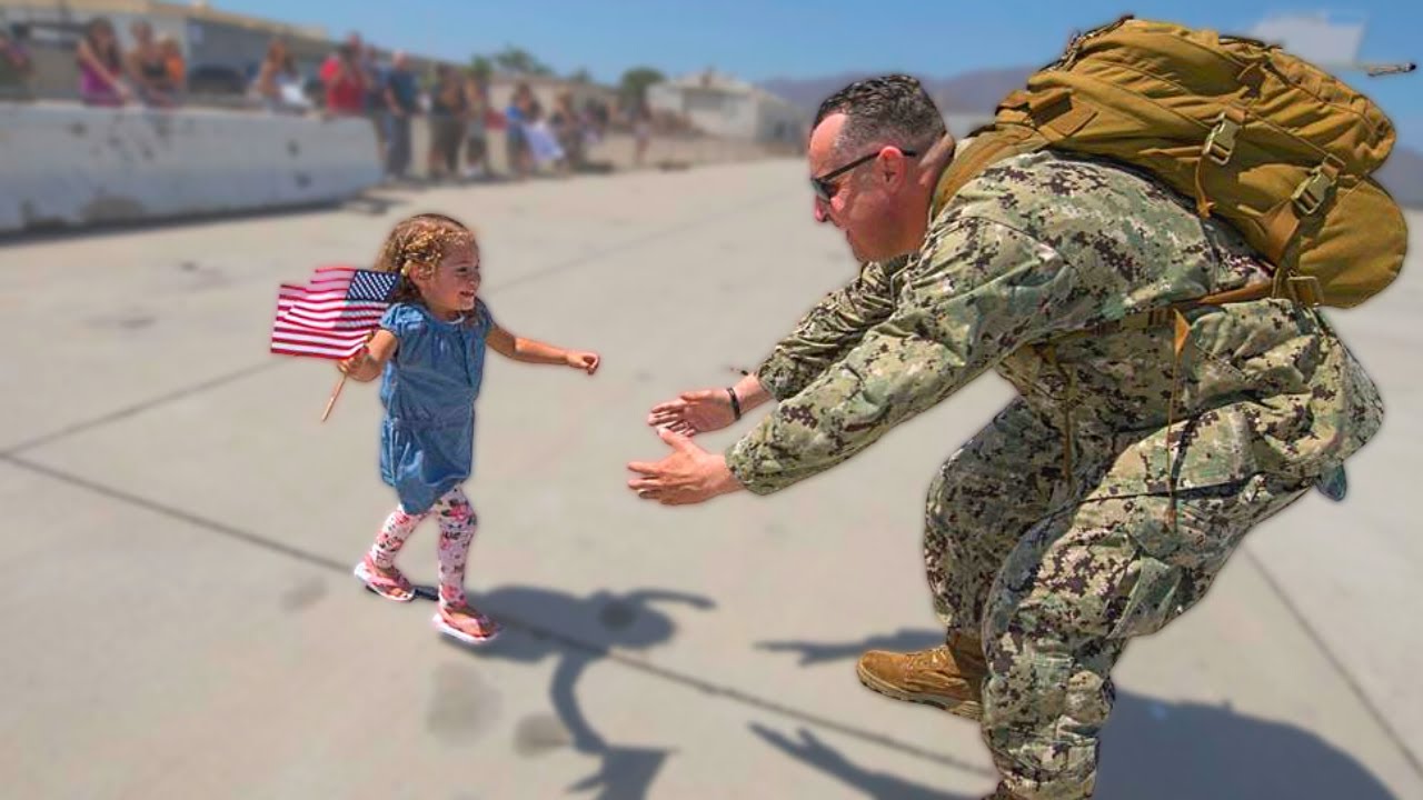 Most Emotional Soldiers Coming Home Compilation ! - YouTube