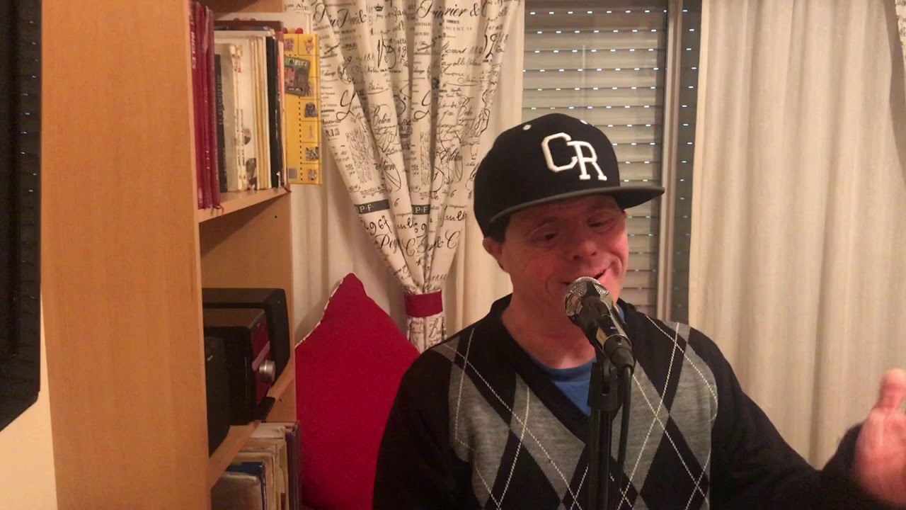 A MI MANERA ADRIAN - YouTube