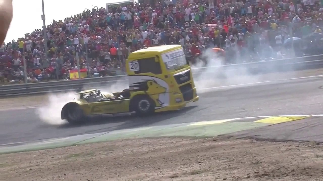 Camiones derrapando/quien dijo que los truck no derrapan. - YouTube