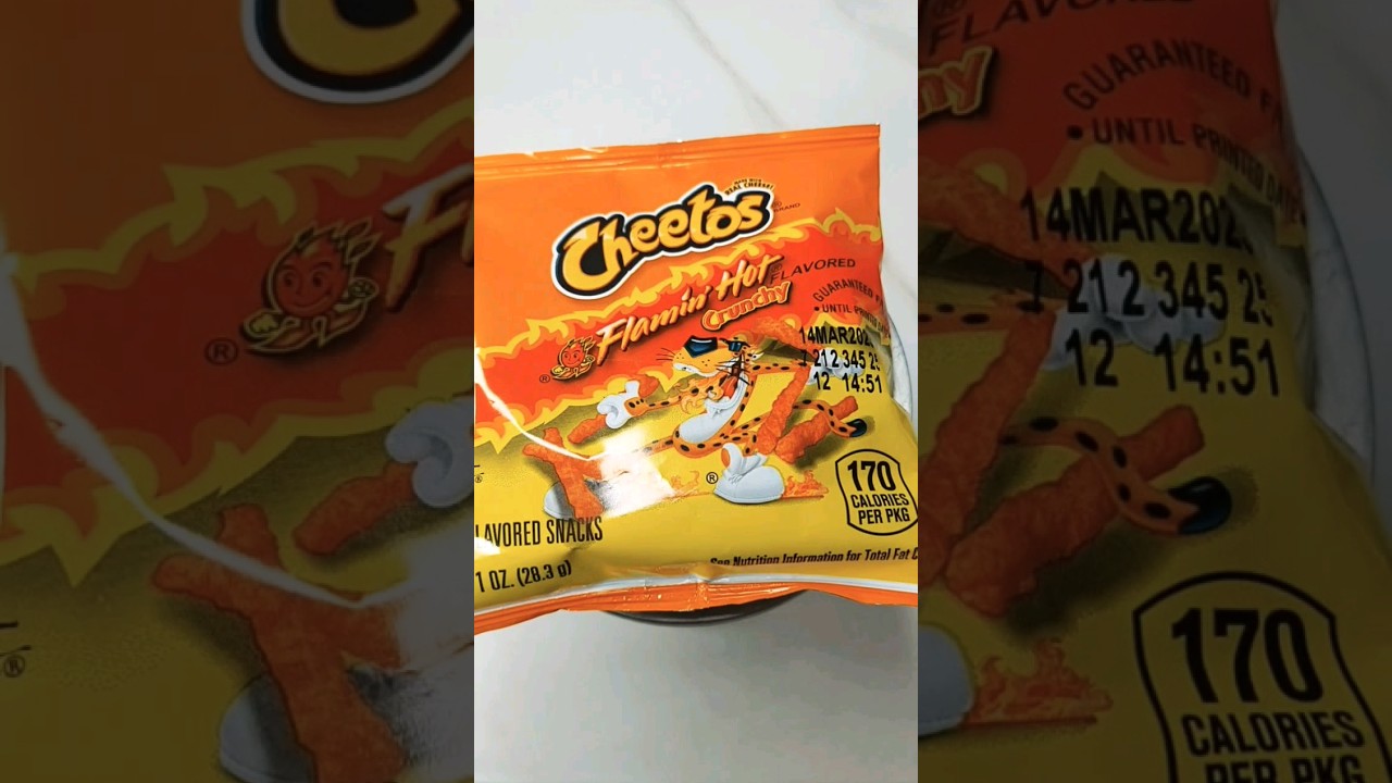 reverse crushing cheetos 🔥 #shorts #satisfying #crushing#reverse # ...