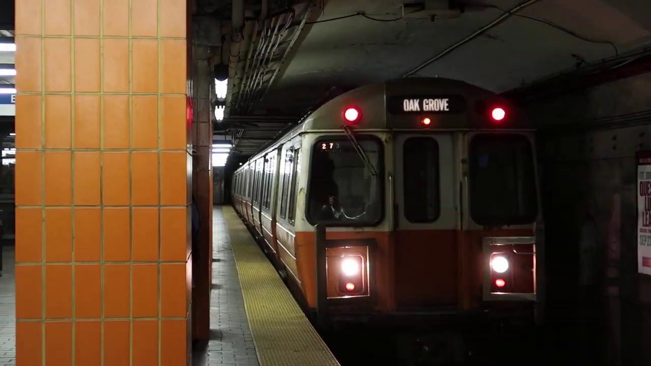 MBTA Orange Line: 6 Car Set of Hawker Siddeley 01200 Series Bound for ...