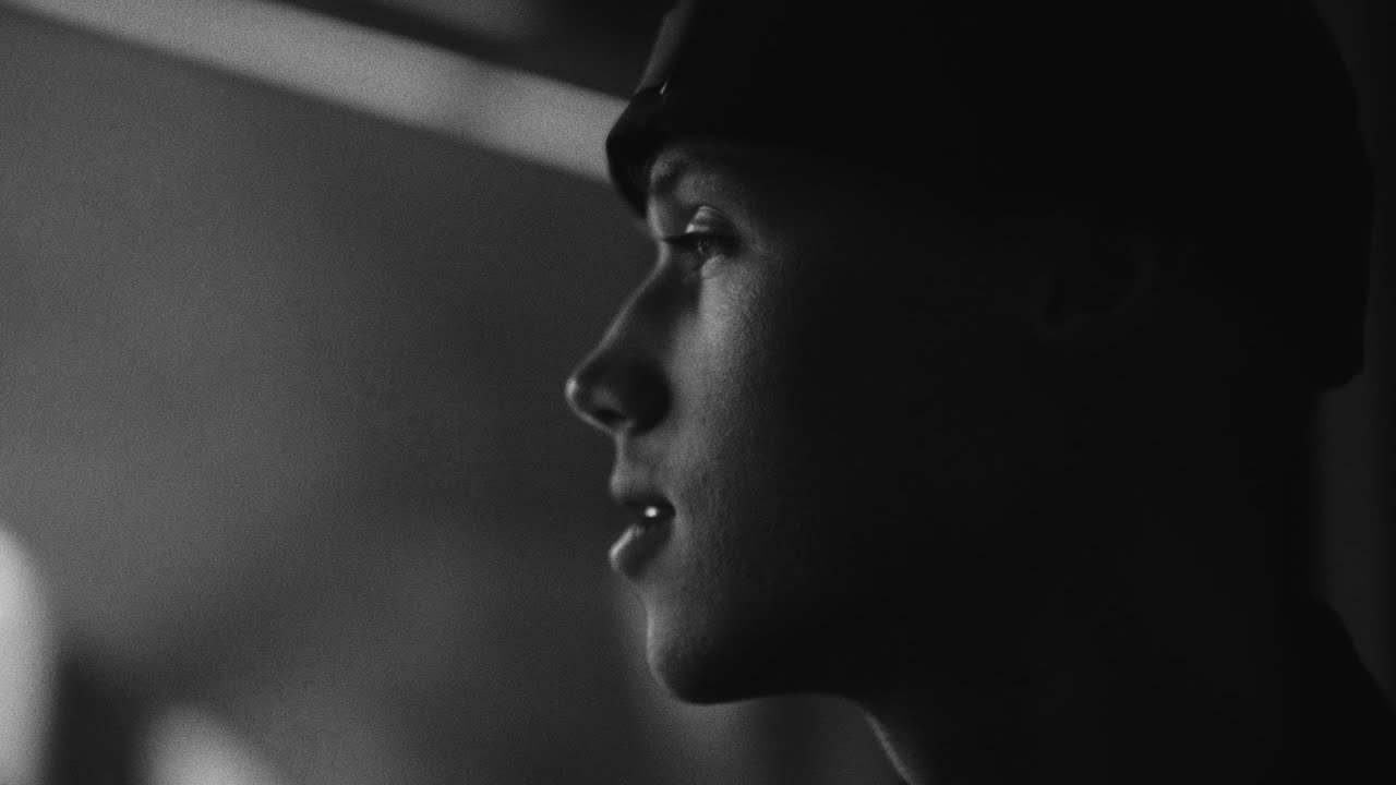 S Realz - Plexiglass [Official Music Video] - YouTube