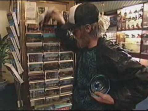 Killinggänget på grand - Lasse Kongo - YouTube