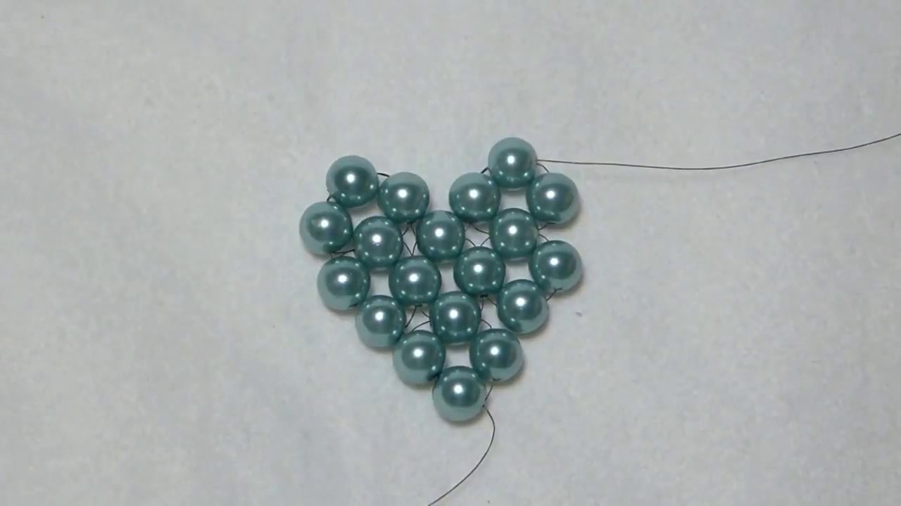 DIY beaded locket - YouTube