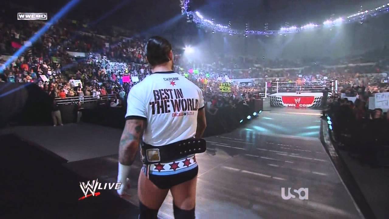 RAW 7/25/11 - CM PUNK RETURNS TO RAW HD - YouTube