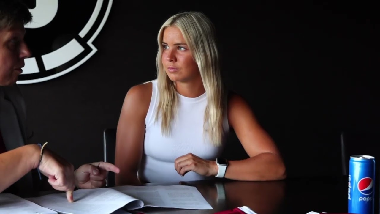 UVU Soccer: Former Wolverine Amber Tripp signs with AC Sparta Praha ...