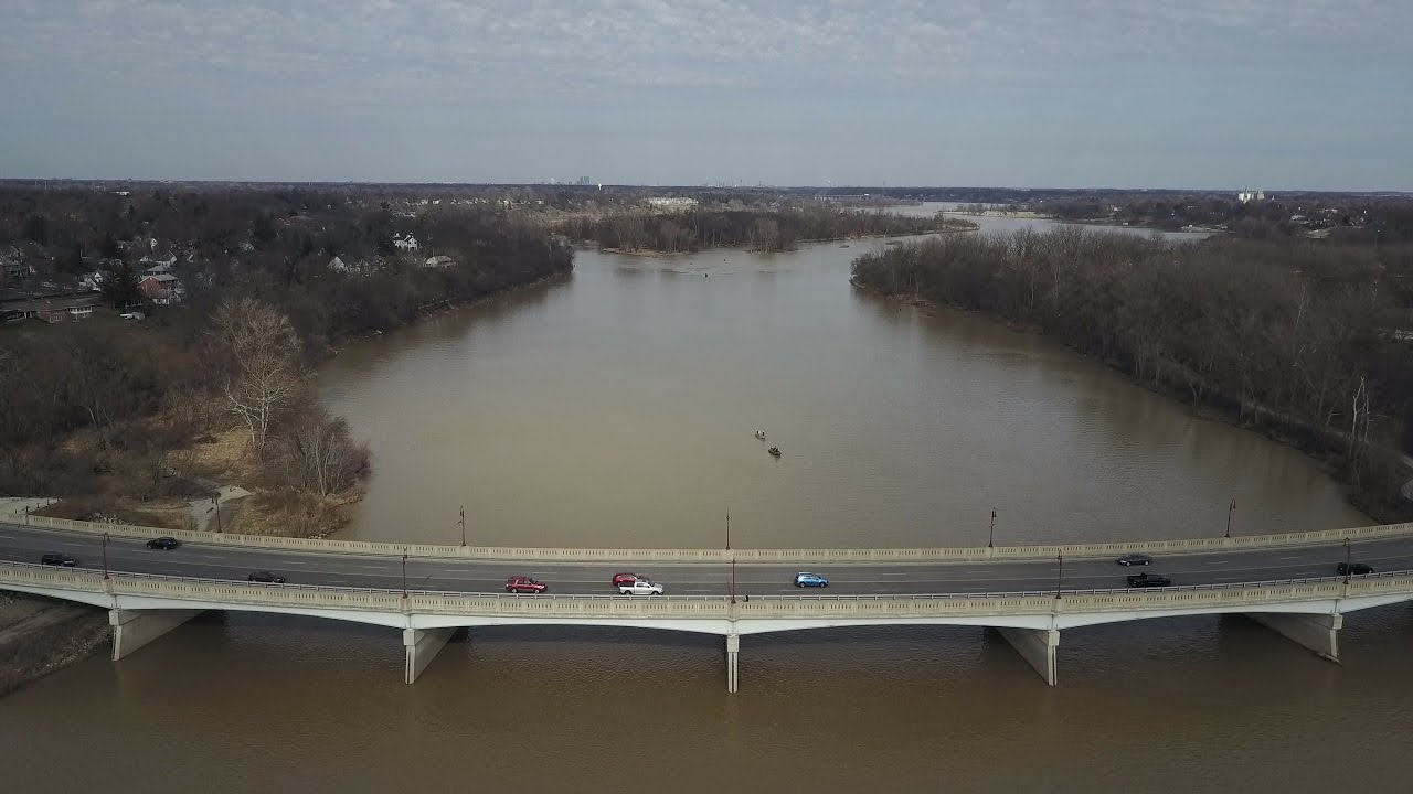 Drone footage over the Maumee River near Perrysburg and Maumee - YouTube