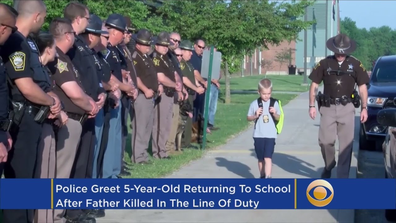 5-Year-Old Boy Gets Police Escort To School After Dad Dies In Line Of ...
