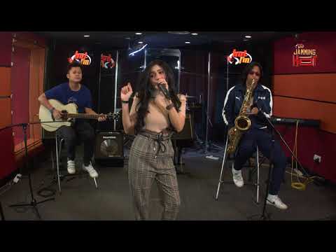#JammingHot : Zizi Kirana - EH (LIVE)