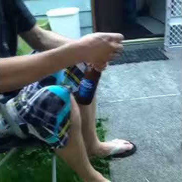 Epic way to open your Beer - YouTube