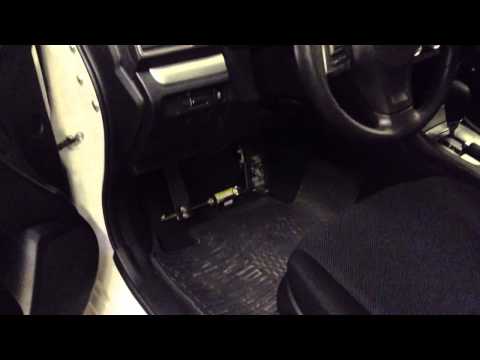 Subaru impreza left foot gas pedal and spinner knob