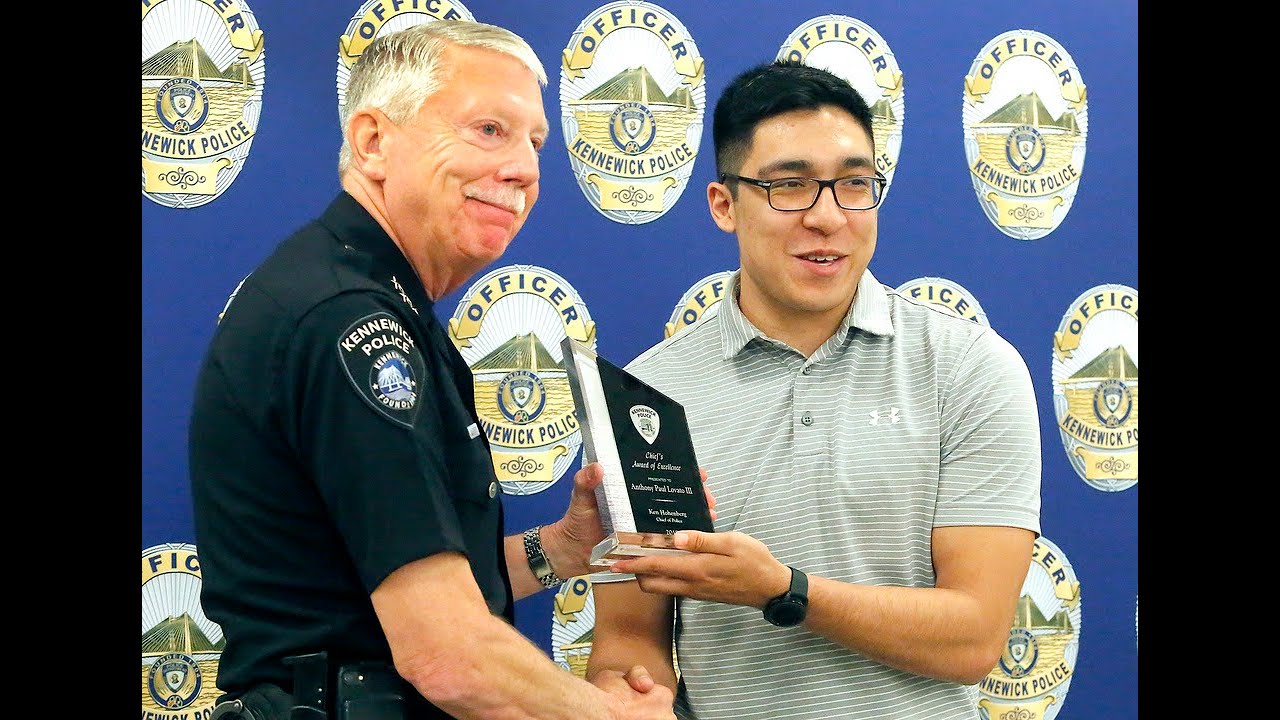 Good Samaritan receives Kennewick Police Chief Award of Excellence ...