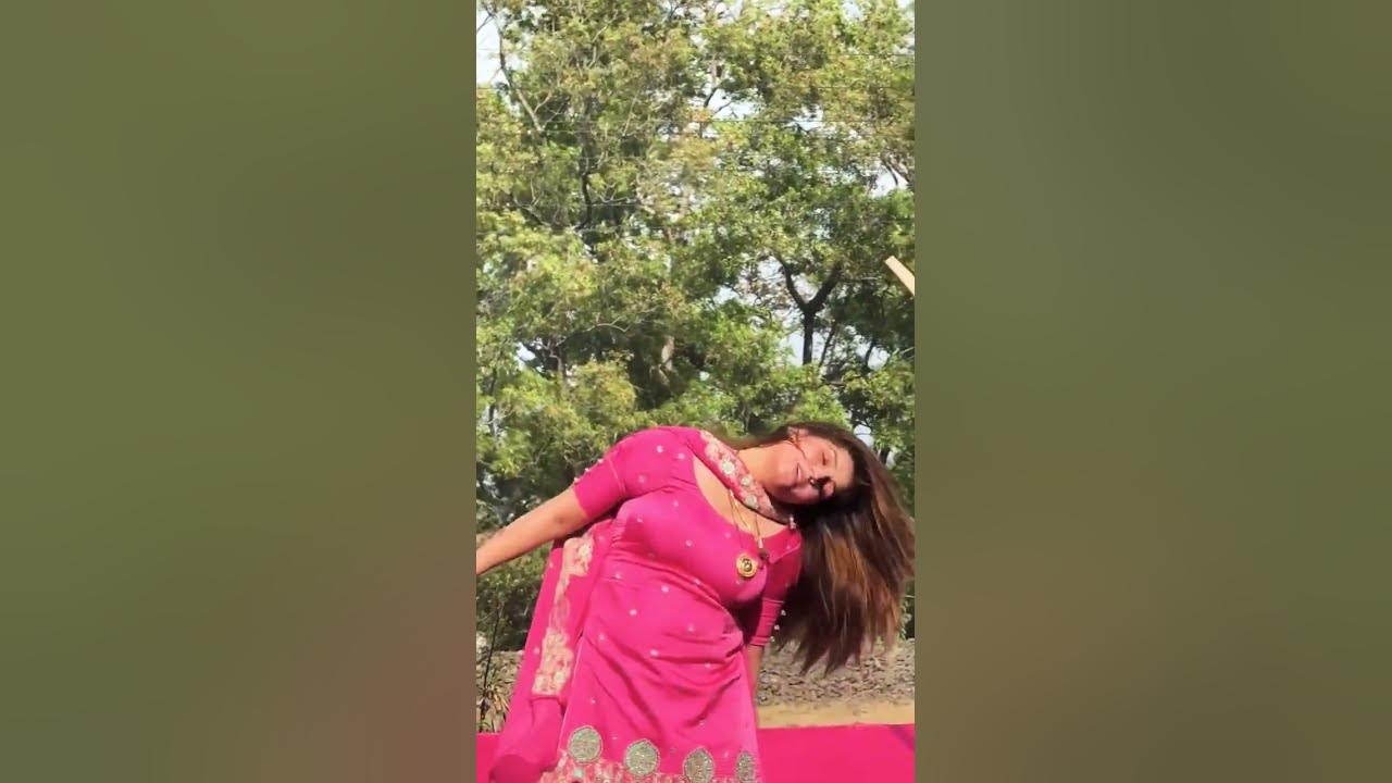Sapna Choudhary Stage Performance Latest Song Goli Chal Javegi 🔥🥵💖