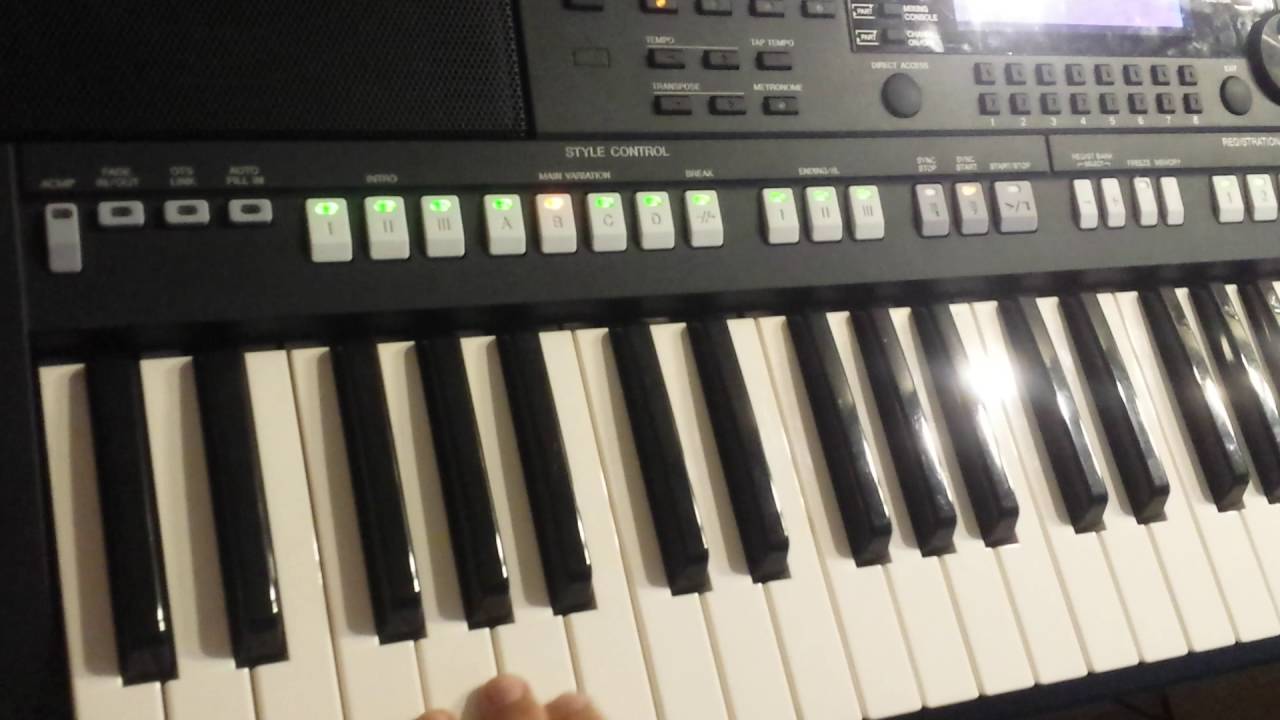 Знакомство с синтезатором YAMAHA PSR-S750 #1 - YouTube