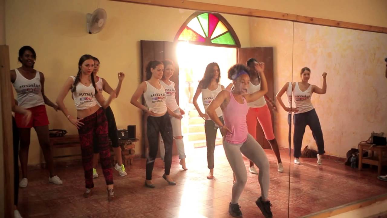 Pasos libres salsa - YouTube