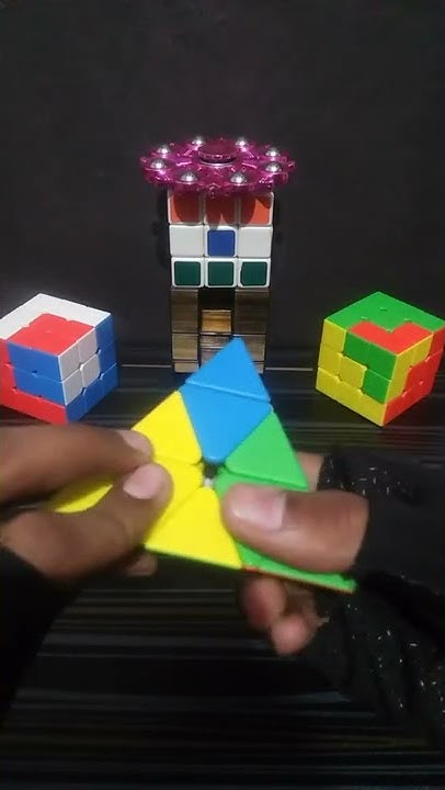 Easiest pattern with pyraminx 😀 - YouTube