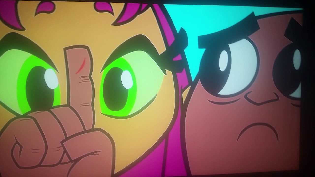 Teen titans go watch those toes bro - YouTube
