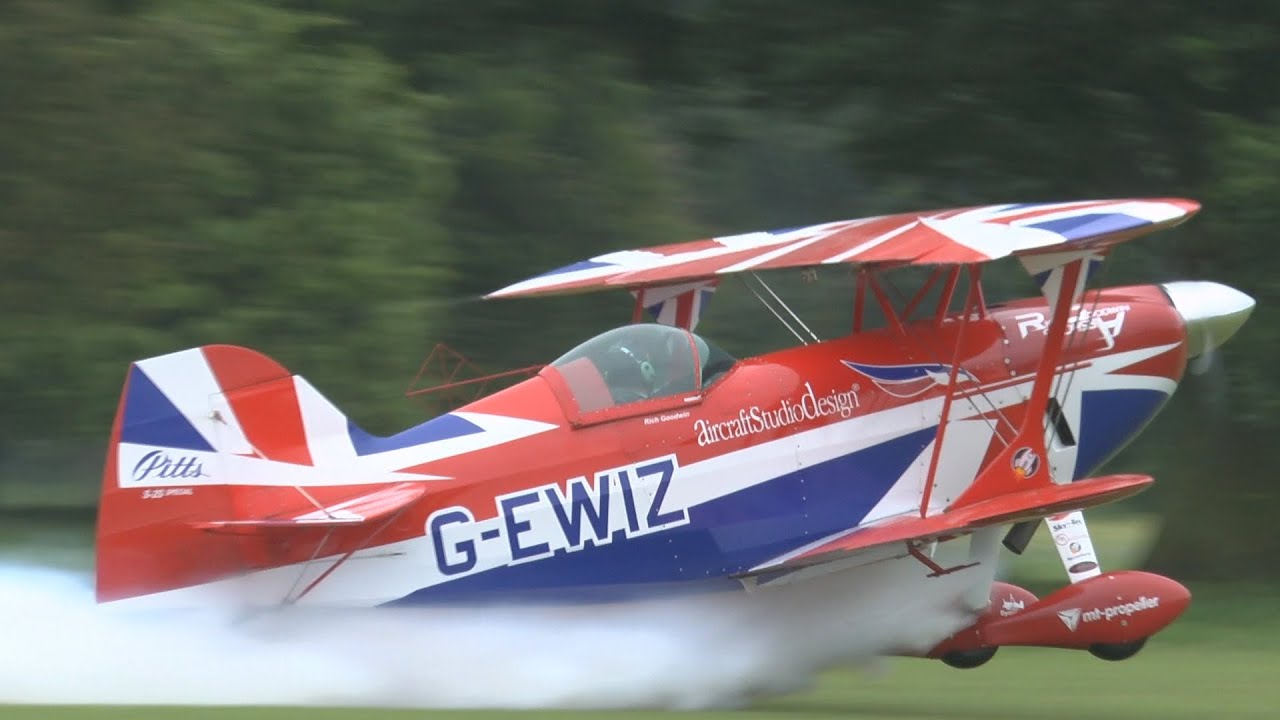 Pitts S2S flown by Rich Goodwin: Weston Park International Model Show ...