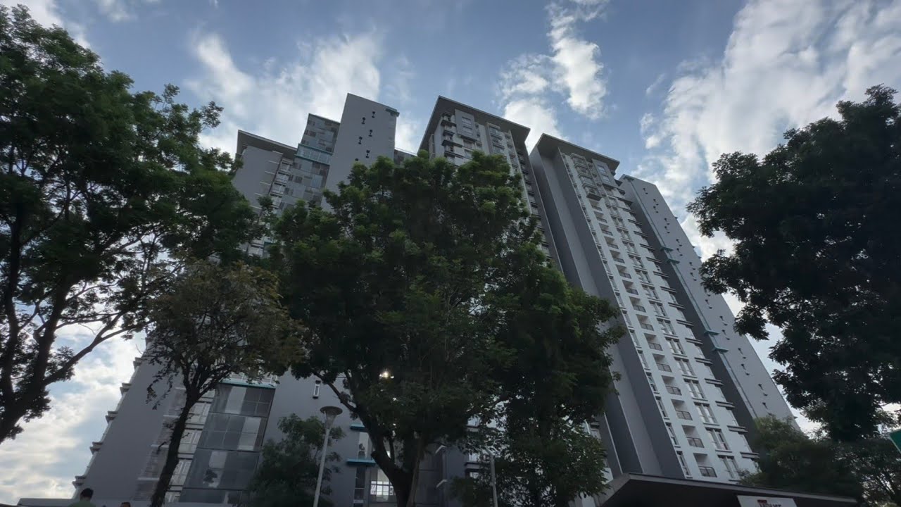 SUNWAY WATERFRONT RESIDENCE | MONASH UNIVERSITY - YouTube