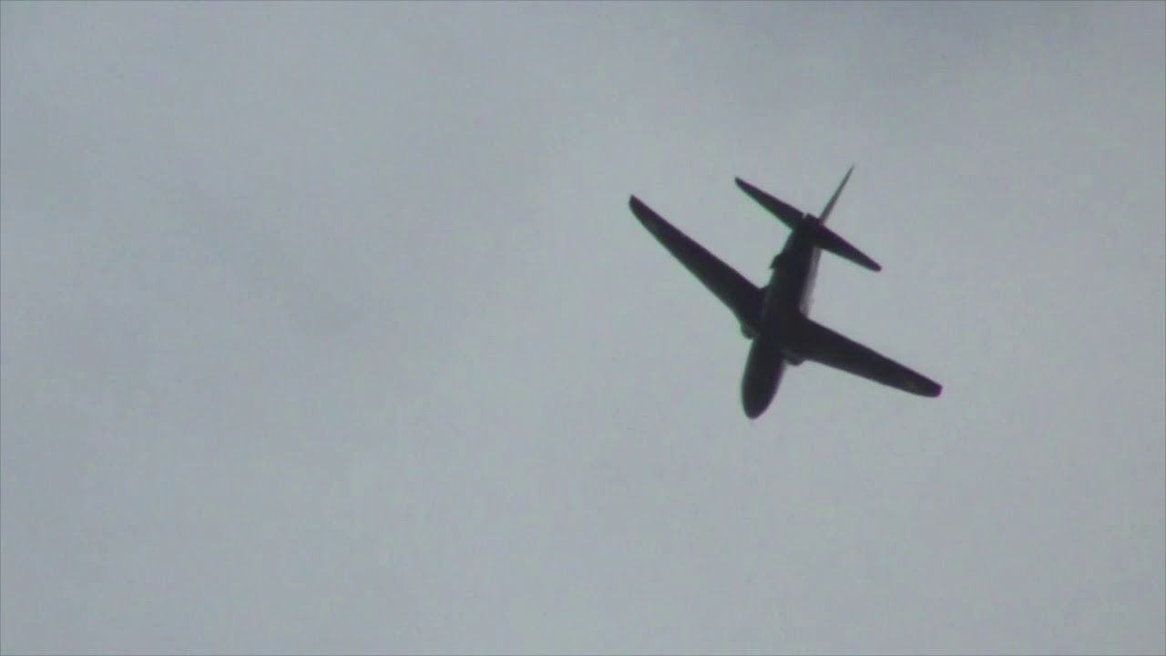 Royal Navy HMS Seahawk British Aerospace Hawk T1 XX324 736NAS Naval Air ...