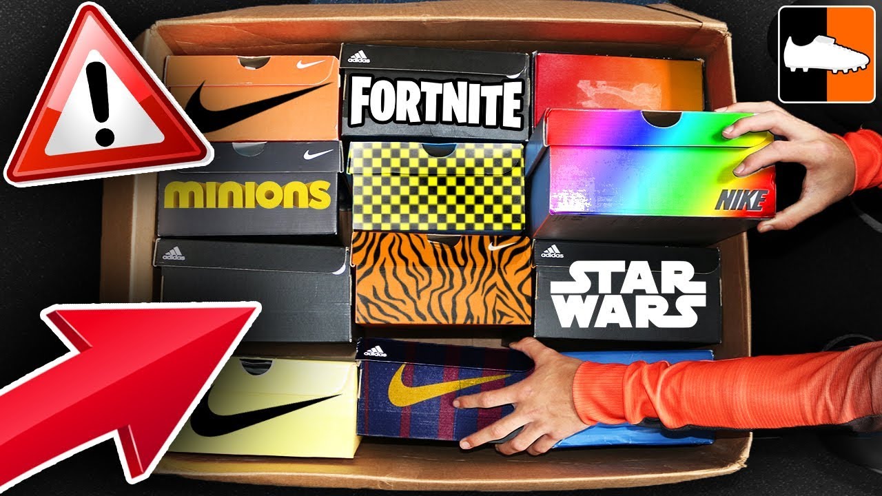 Unbelievable Super Big Box! What Are These Boots?! - YouTube