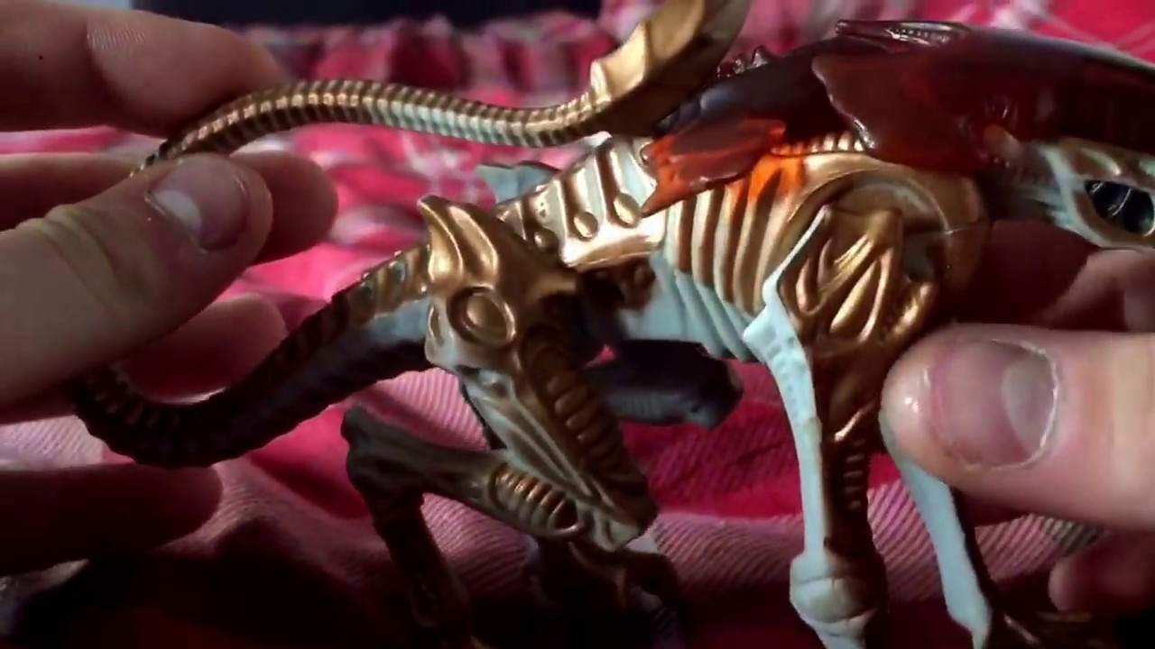 Kenner ALIENS action figures 1993 PANTHER ALIEN review - YouTube