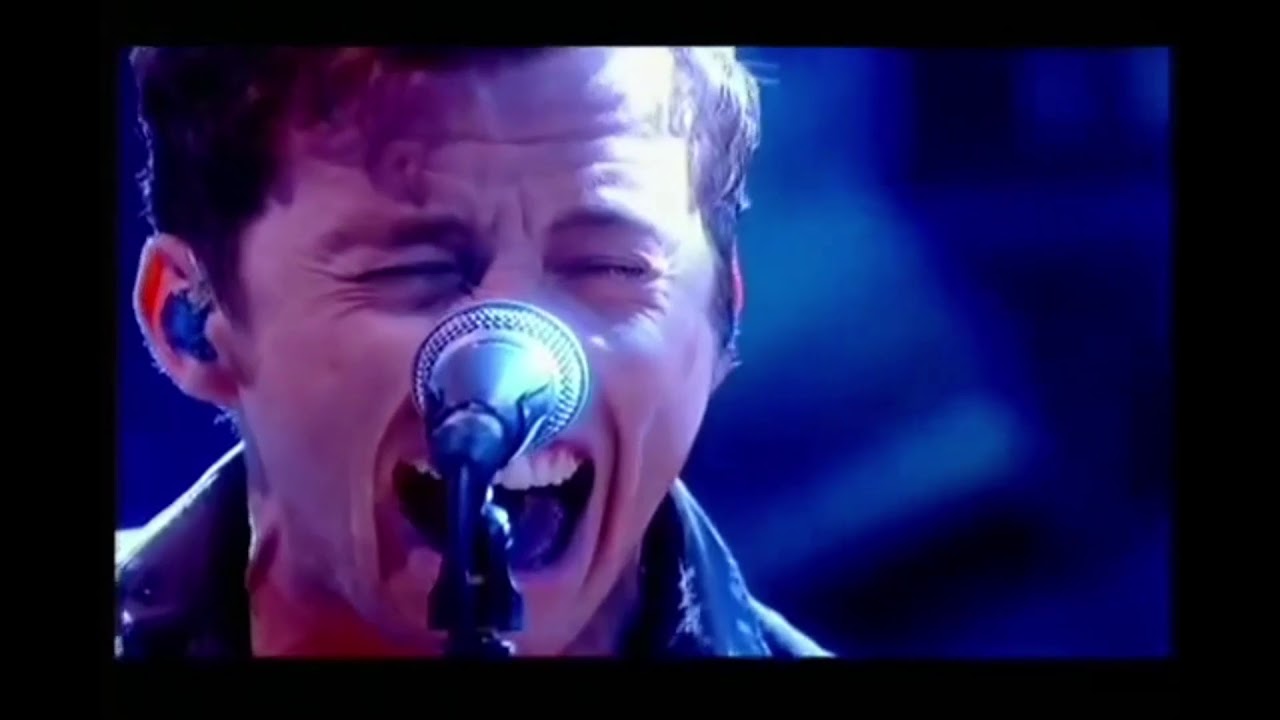Danny Jones of Mcfly Amazing Live Vocals - YouTube
