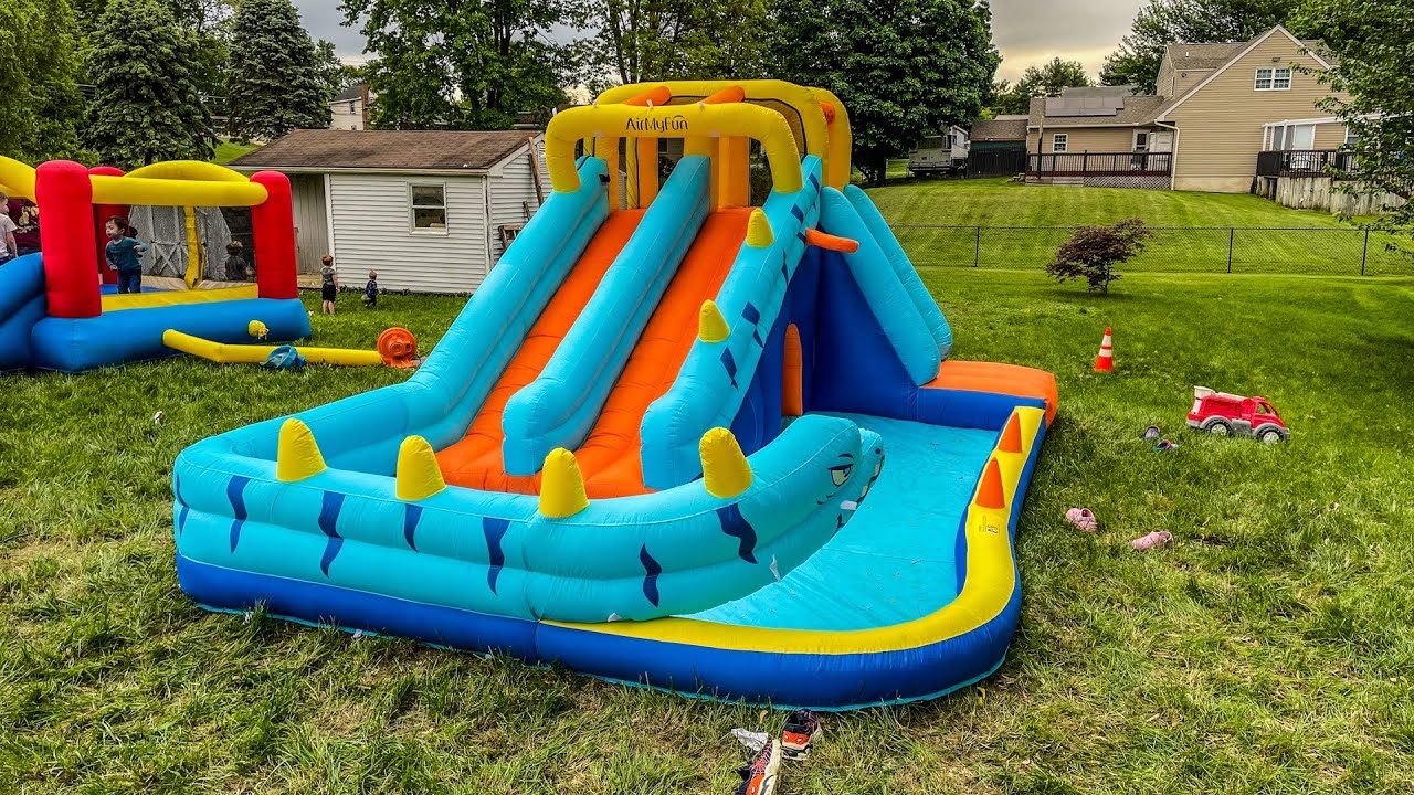 $400 Inflatable Water Slide on Amazon (TOUR and REVIEW) - YouTube