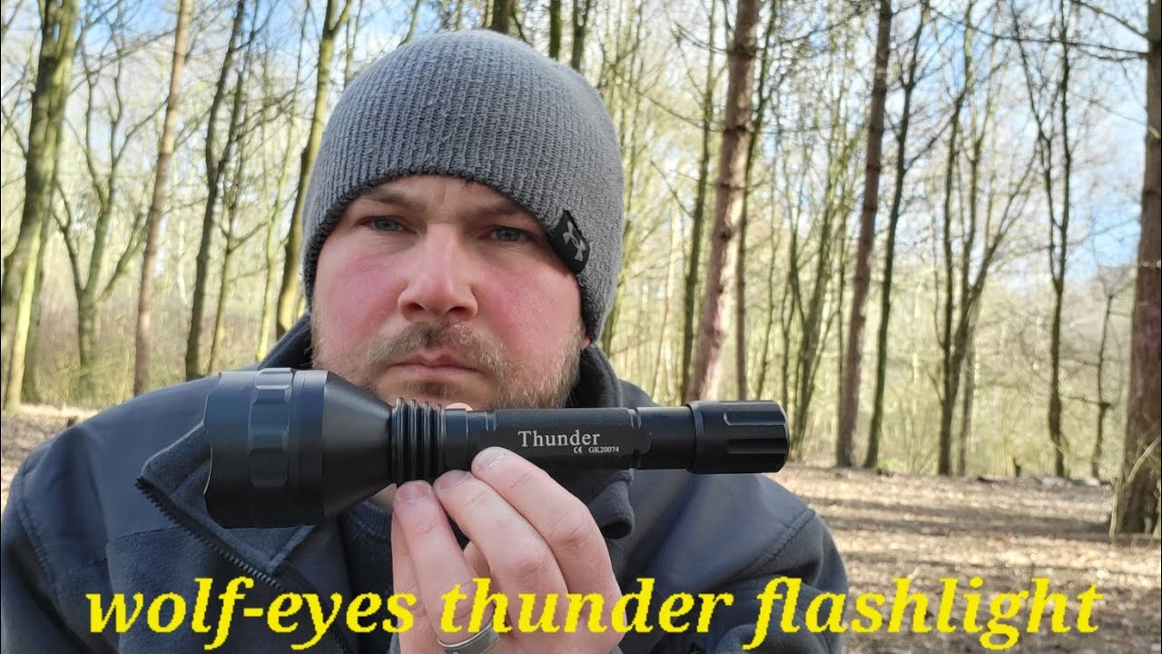 Wolf-Eyes Thunder torch/flashlight - YouTube